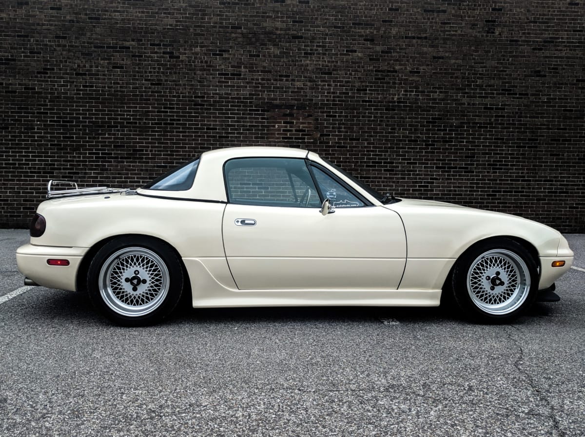 CarbonMiata Mazdaspeed Style Side Skirts for NA (Set of 2) Mazda Miata ...