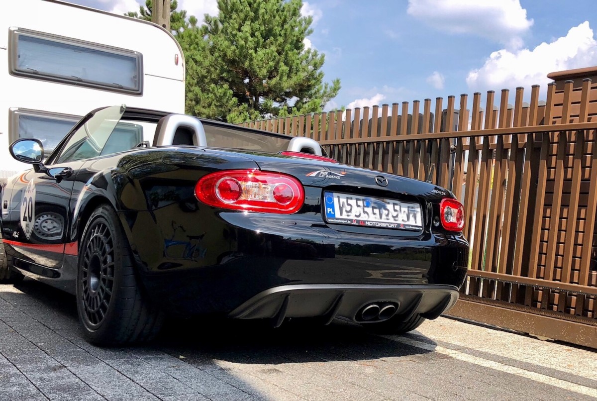 CarbonMiata Rear Diffuser (Center Exhaust) for NC Mazda Miata MX-5 ...