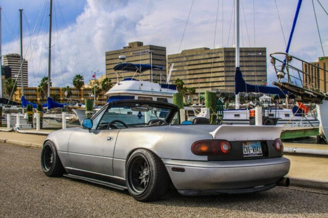 CarbonMiata Ducktail Trunk Spoiler for NA Mazda Miata MX-5 Roadster ...