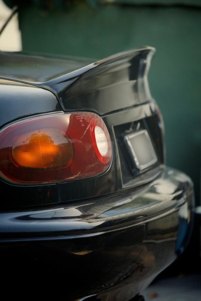 CarbonMiata Trunk with low ducktail for NA Mazda Miata MX-5 Roadster ...