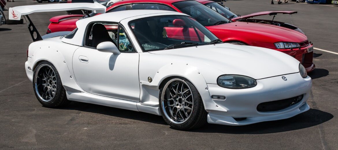 Top 10 Best Cheap MODS For Your Mazda Miata / MX-5 | Mazda Miata MX-5 ...