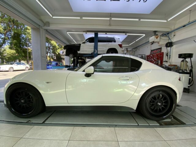 Miata ND Side Skirts - Carbon Fiber RS Style for MX-5 Mk4