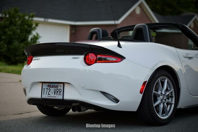 Sleek Polyurethane Miata ND Trunk Spoiler | 3-Piece Design