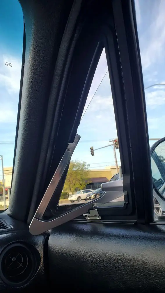 Upgrade Your Miata NA Quarter Window Vents: Easy Install & pair