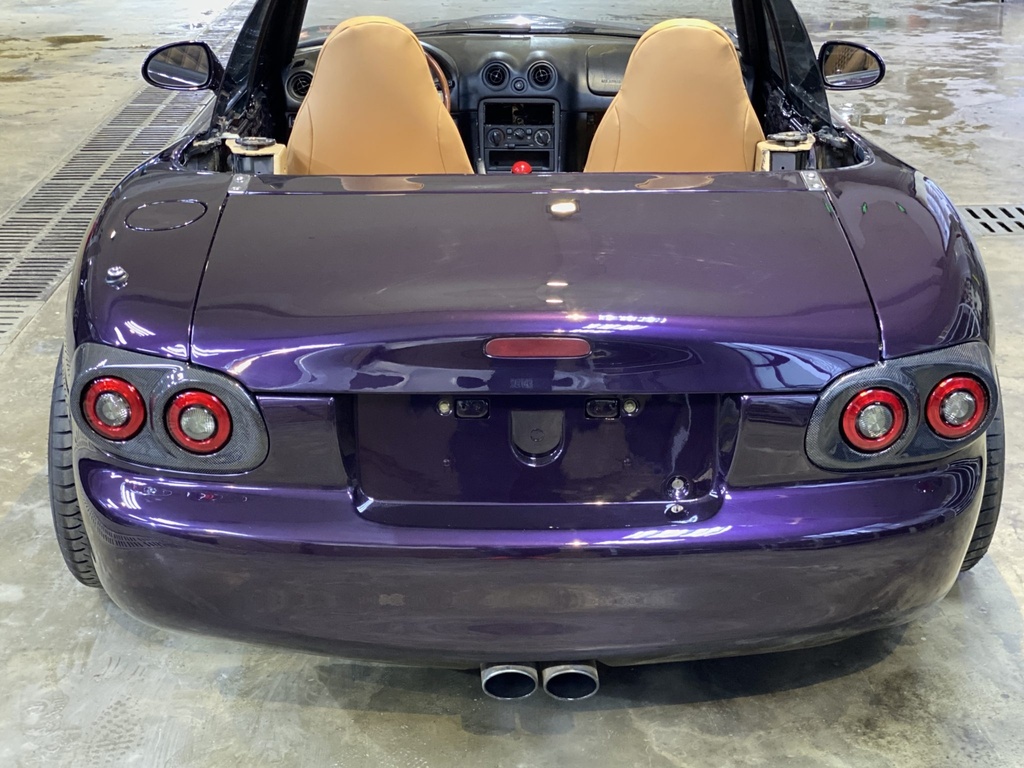 Upgrade Your Miata NB with Dual Tail Lights: Full LED Design