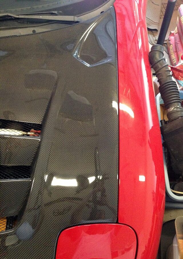 Lightweight Vented Hood for RX-7 FD – Carbon Fiber & Fiberglass