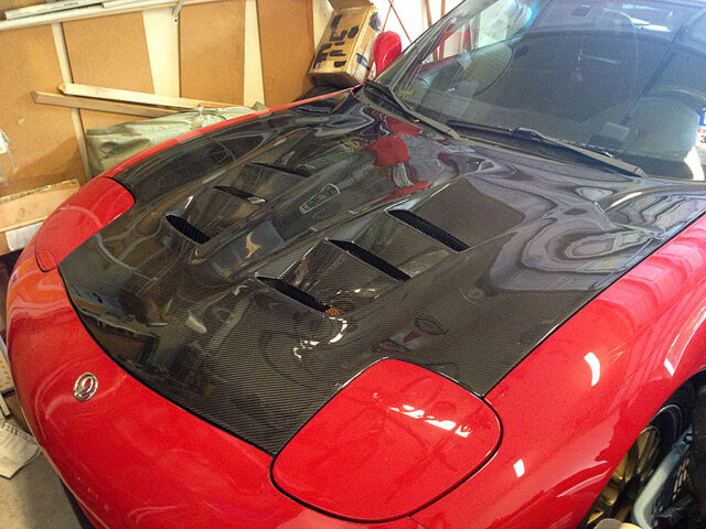 Lightweight Vented Hood for RX-7 FD – Carbon Fiber & Fiberglass