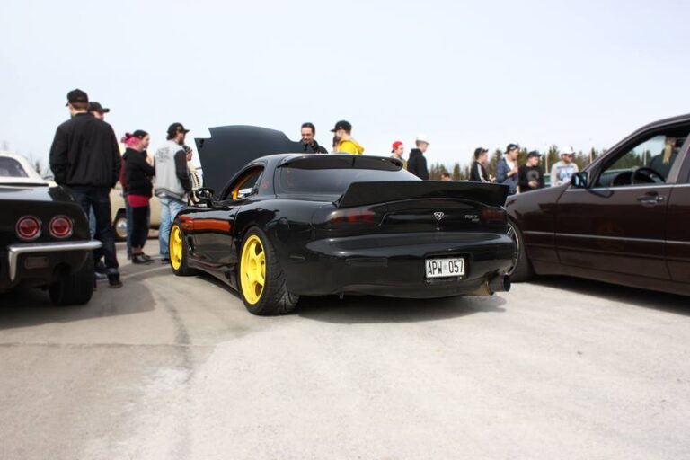 Enhance Your RX-7 FD with a Ducktail Trunk Spoiler – Top Miata