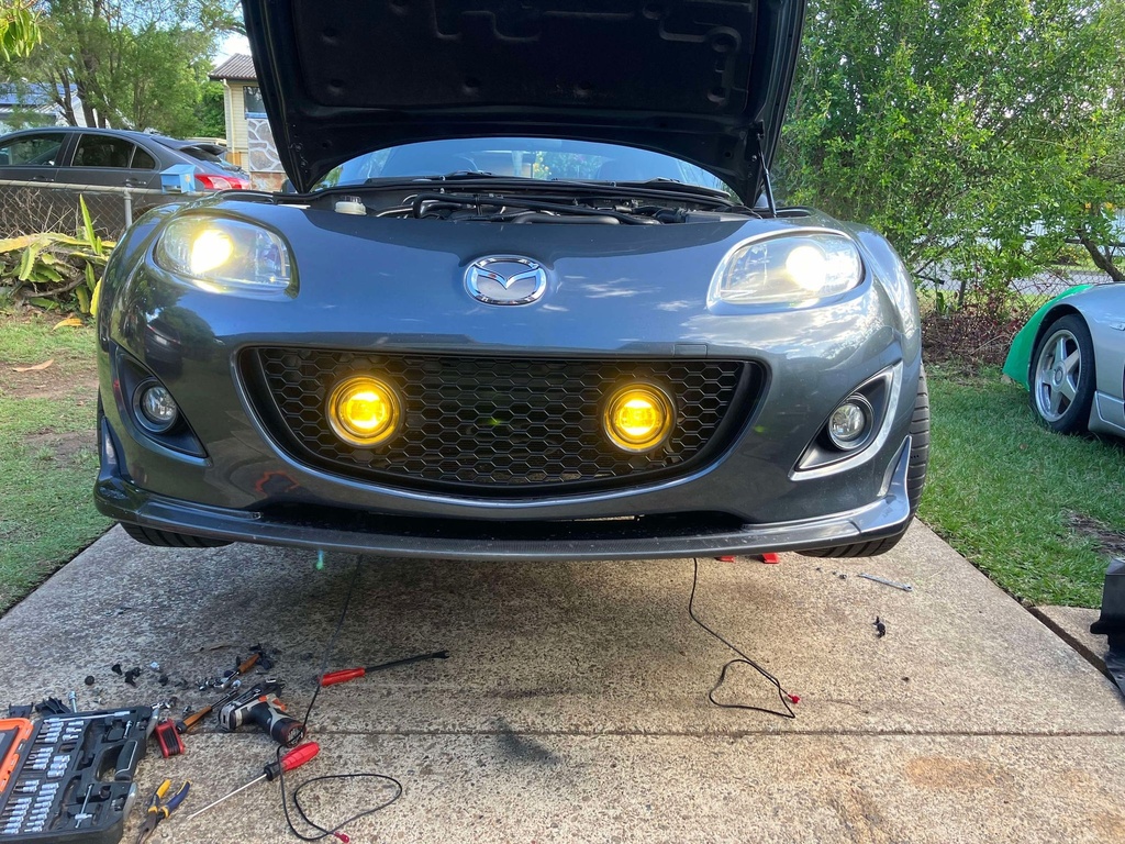 Miata NC2 Spyder Grille with Integrated LED Lights Mazda Miata MX-5 ...